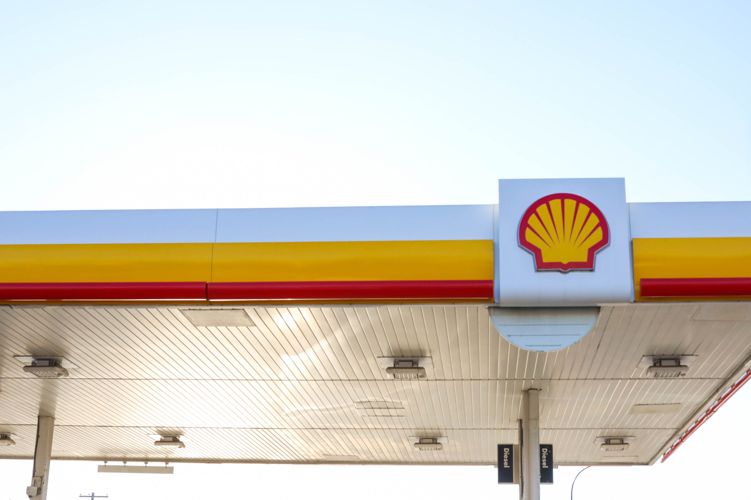 Shell Gas Station (King Edward) - Pinnacle Painting and Decorating
